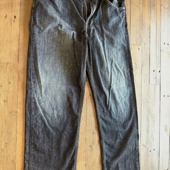 Hugo Boss | Jeans | Hugo Boss Alabama Jeans 32x3 Hardly Worn | Poshmark